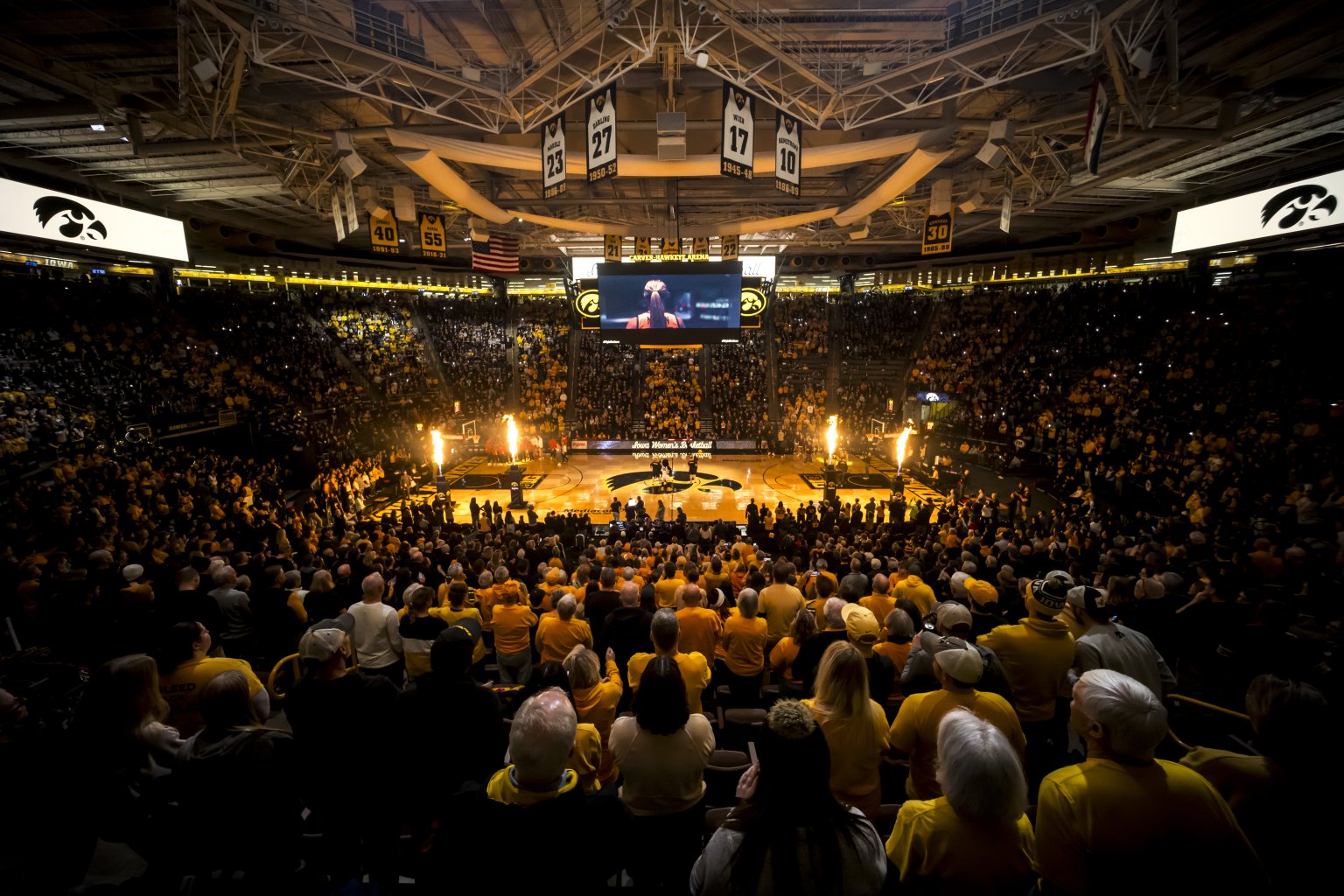 Experience Iowa City's Sports Culture: Hawkeyes & Heartlanders